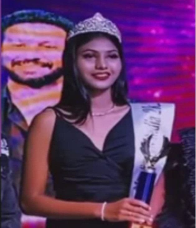 छत्‍तीसगढ़ के जशपुर की रिया बनी मिस इंडिया - Ekhabri.com